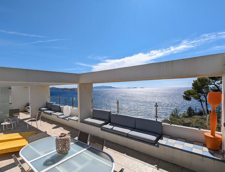 Superbe Appartement 5 Chambres - Vue Mer - Piscine - Le Castellet