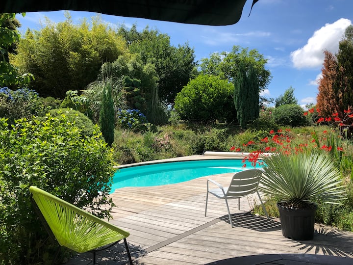 Maison De Vacances Avec Piscine. - La Roche-Bernard
