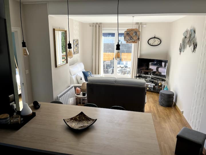 Maison De Ville Au Calme à 700m De La Plage - Courseulles-sur-Mer