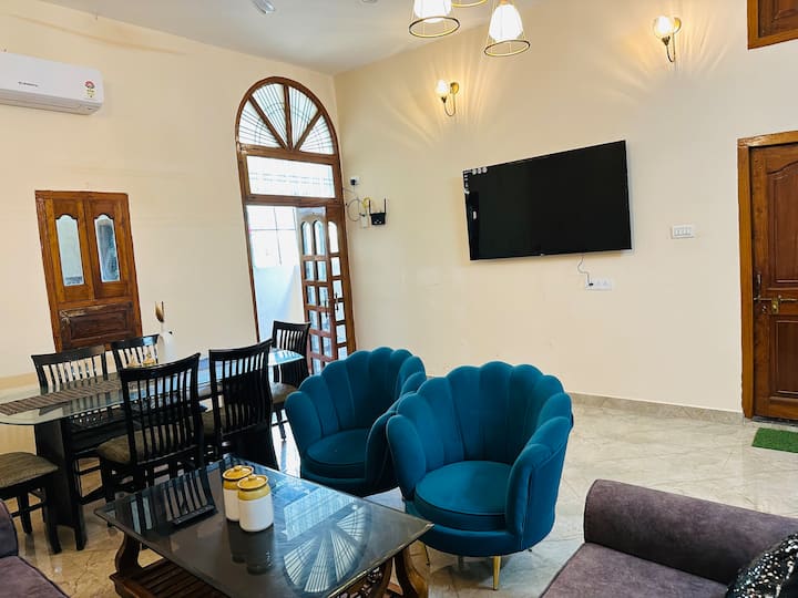 Bluetique-4bhk - Varanasi