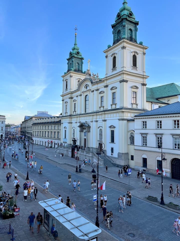 Quiet Luxury At The Royal Route. - Varsavia