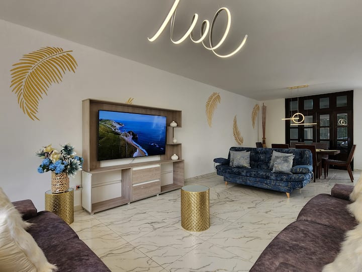 Exceptional Spacious Luxurious House Well Located - Cali