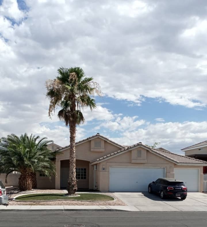 Small House - North Las Vegas, NV