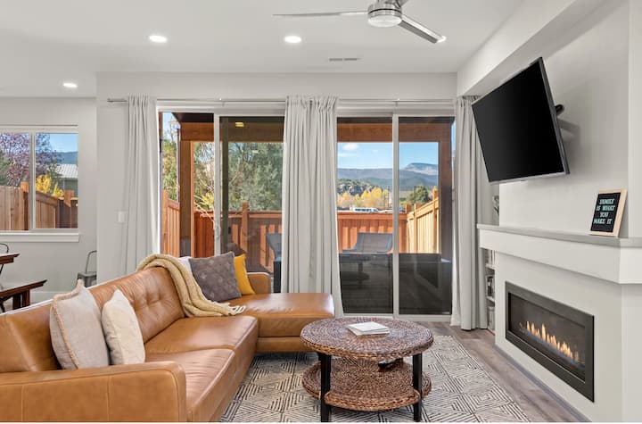 Cozy Mountain Condo - Carbondale, CO