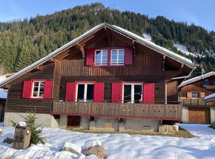 Beau Chalet, 10 Personnes, 5/6 Chambres - Châtel