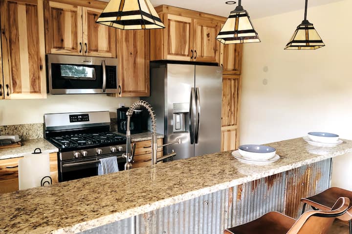 Front Range Country Haus - Wheat Ridge, CO