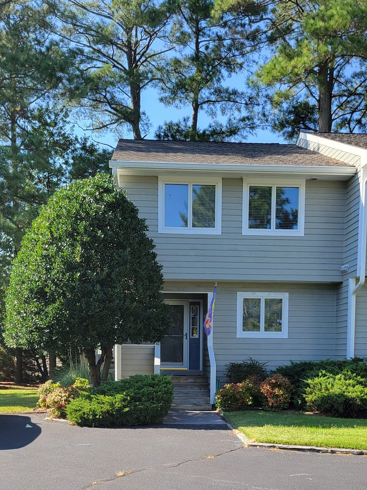 Sea Breeze Escape - Bethany Beach, DE