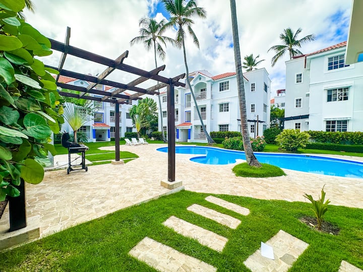 Condo 2br Vista Alberca! Terraza Privada Con Bbq - Punta Cana