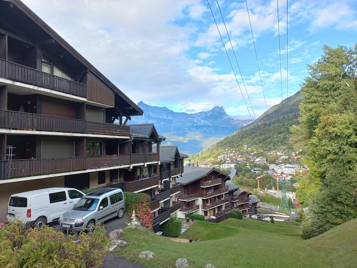 Ski-in / Out Apartment - Saint-Gervais-les-Bains