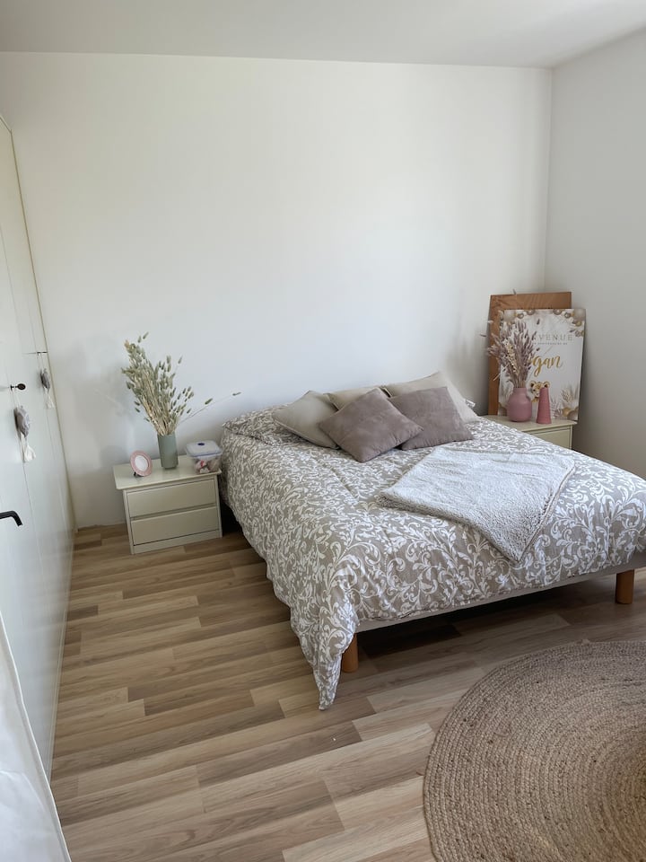 Maison Moderne, Au Calme. - Thoiry