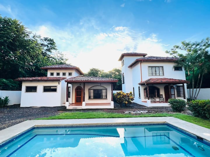 Groups-19 Pp - 2 Houses - Concierge - Pvt Compound - Guanacaste Province