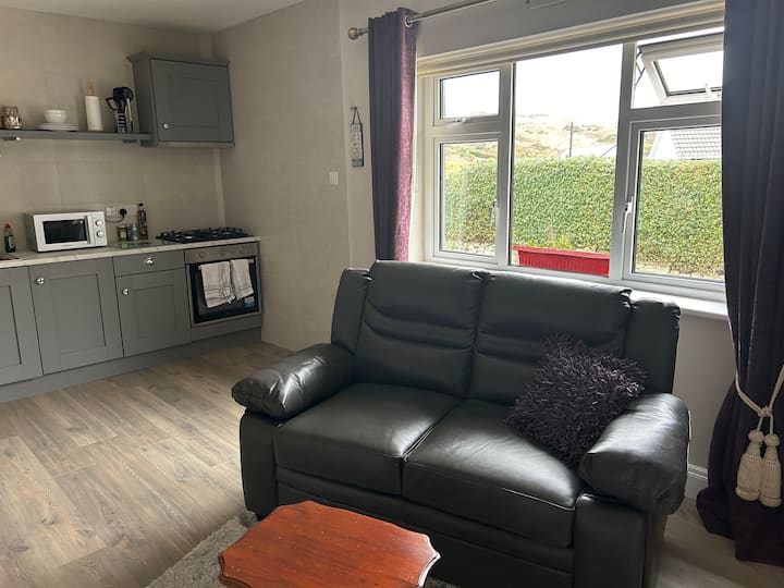 Inagh -One Bedroom Apt. @ Buttermilk Lodge - 2 Pax - Clifden