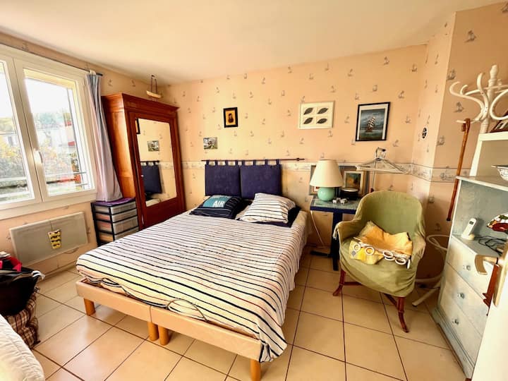 Chambre 1 - Maison Individuelle - Mâcon