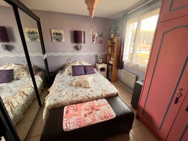 Chambre 2 - Maison Individuelle - Mâcon