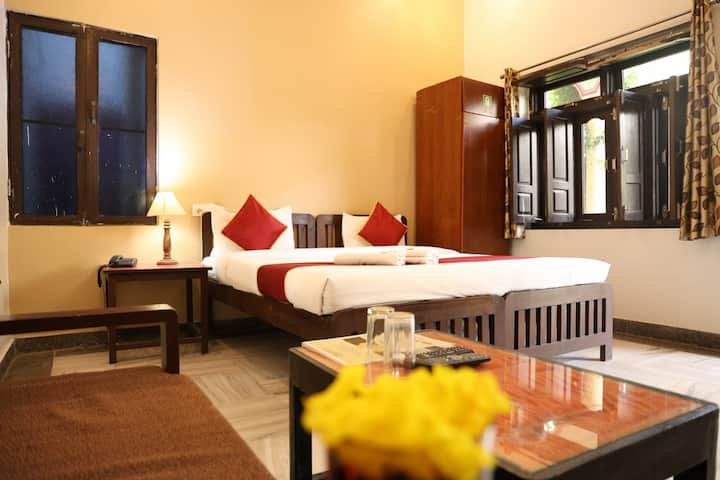2 Rooms In Heritage Resort With Pool - プシュカル