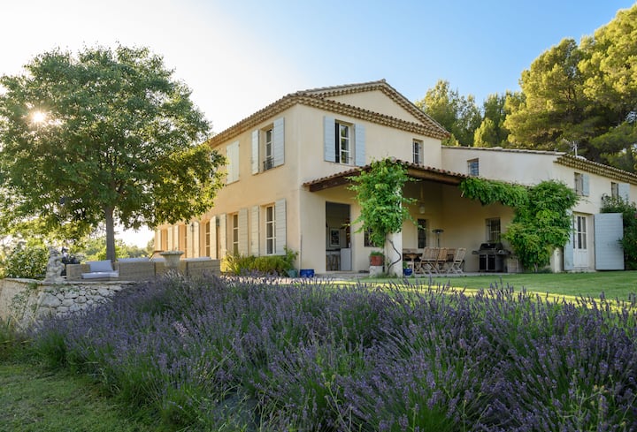 Bastide With Tennis/ Pool In Aix - Aix-en-Provence