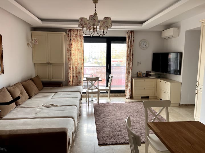 Seaside Apartment With A View - Constanța