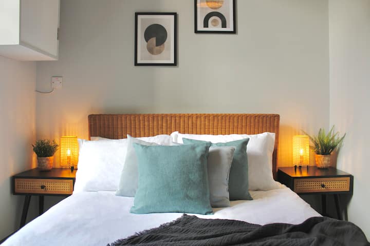Kings Cross By The Gungor Group - Aldwych - London