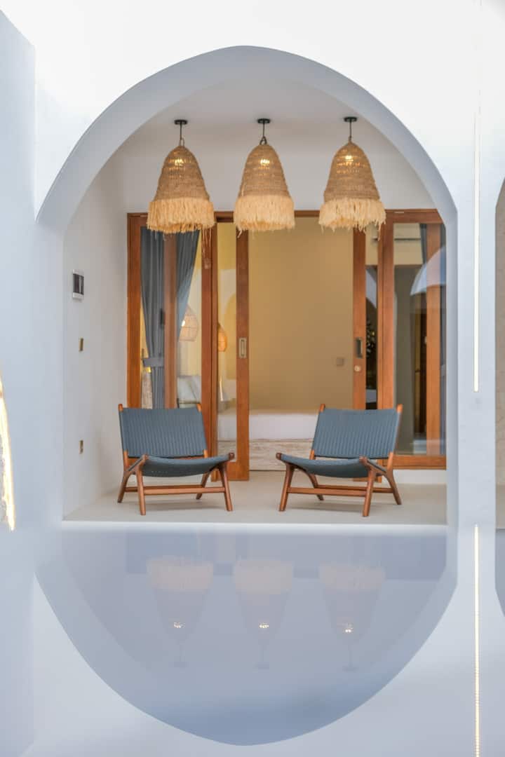 T&j 4 : Romantic 1br Pool Villa, Walk To Beach ! - Seminyak