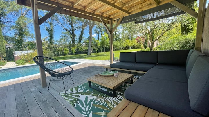 B&b / Gai Félibre Suite Jardin Piscine Et Jacuzzi - Le Thor