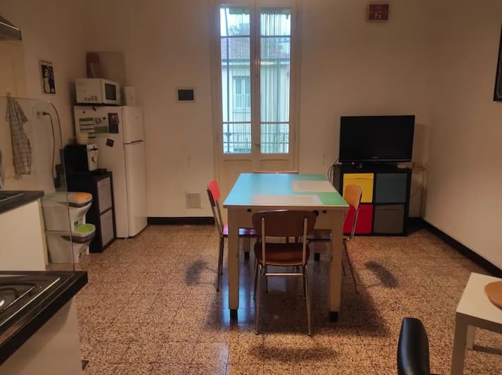 Camera Privata In Appartamento A Bologna - Bologna