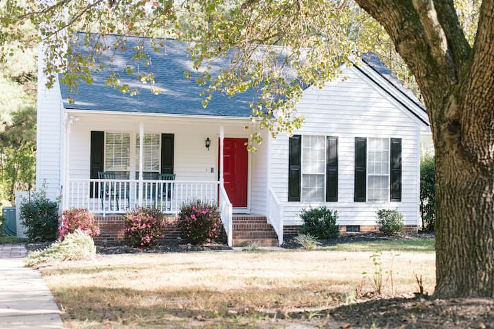 Charming And Serene — 3 Bd - Wake Forest, NC