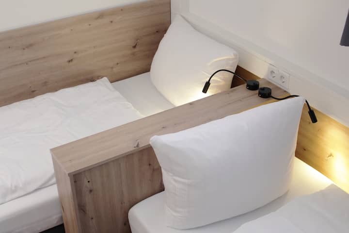 Hive Apartments - An Der Messe A4 - Laatzen