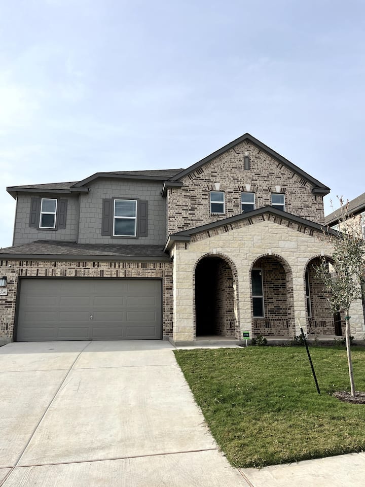 Home In South East Austin - Austin, TX