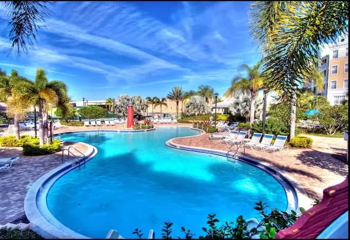 Sunny Day At Runaway Beach Club - Old Town, Kissimmee