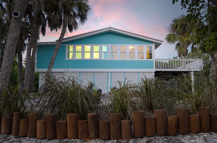 Saltwater&sunsets Await You | Beach & Club Pools - North Captiva Island, FL