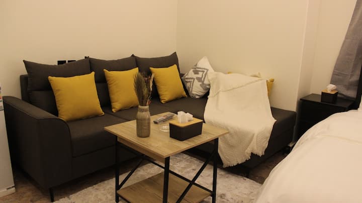 استوديو مودرن مطل على البوليفارد - Riyadh