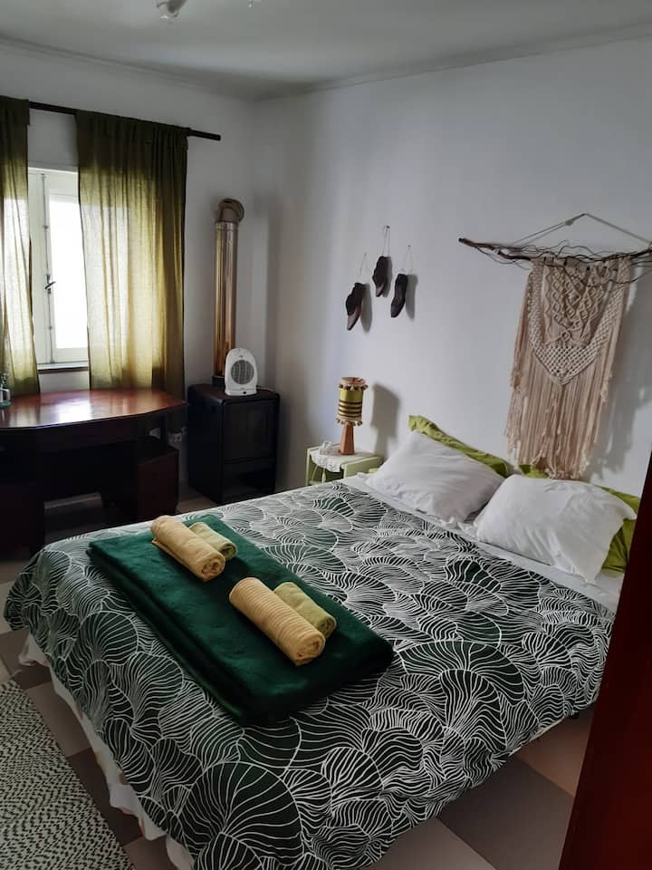 Olive Hostel Private Double Room Olive - Lagos