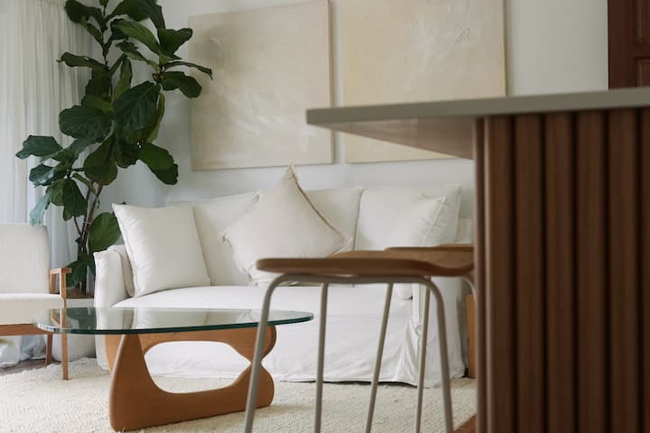 Calme Stylish 2br Retreat 30m To Beach - Gold Coast