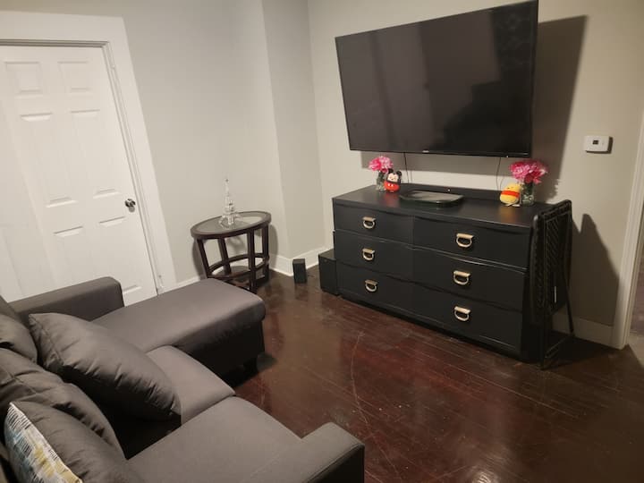 Spacious Room Rental - Farmington, CT