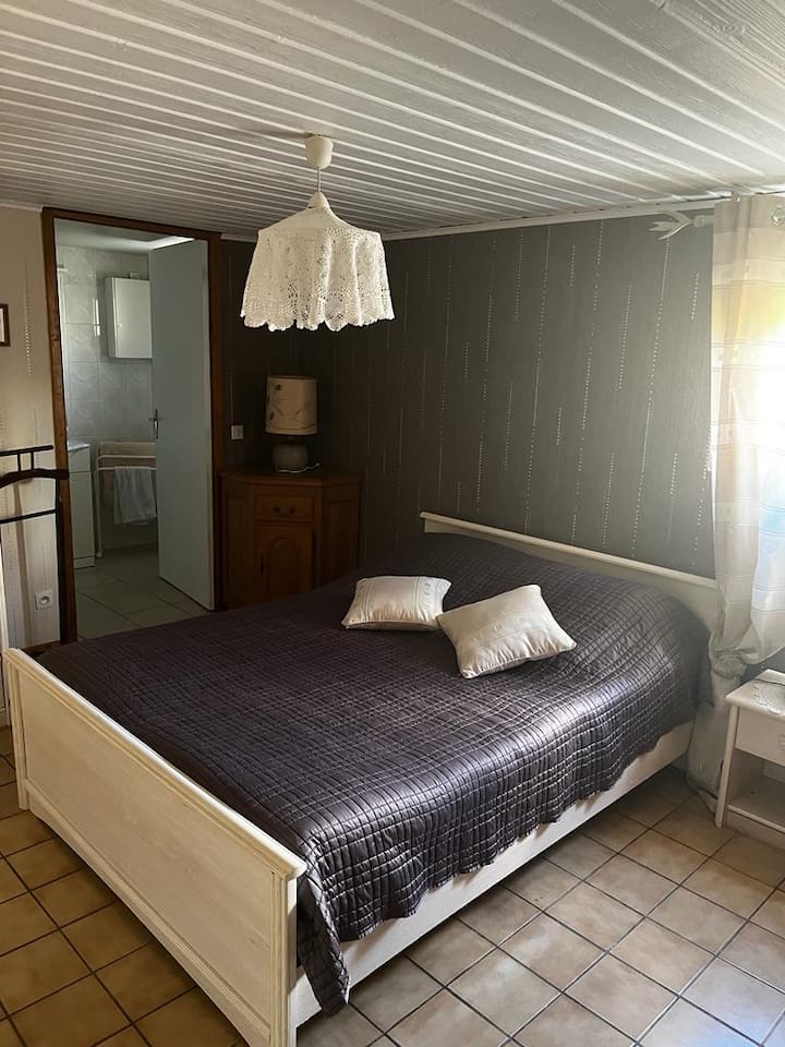 Chambre D’hôte Disponible - Corbeil-Essonnes
