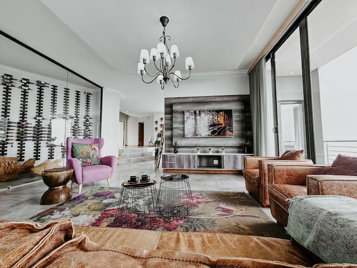 Coastal Elegance - Mossel Bay