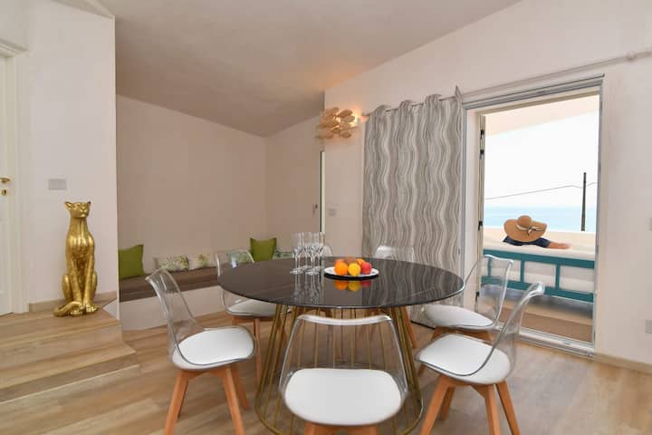 Amoreddu, Stanza In Villa Di Lusso Gold B&b - San Teodoro, Sicily
