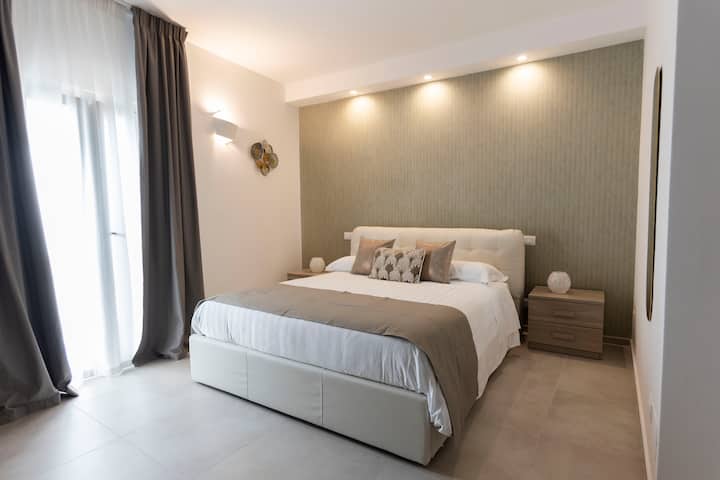 Camera Superior Con Balcone - Trani