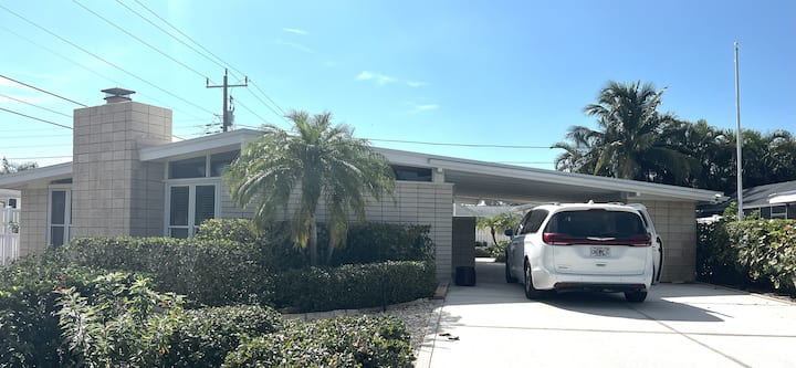 Golden Beach Mid-century Modern - Venice, FL