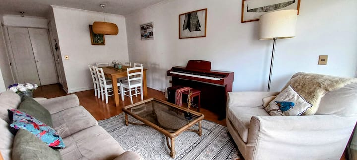 Apartamento En Las Condes, Metro, Wifi - Las Condes