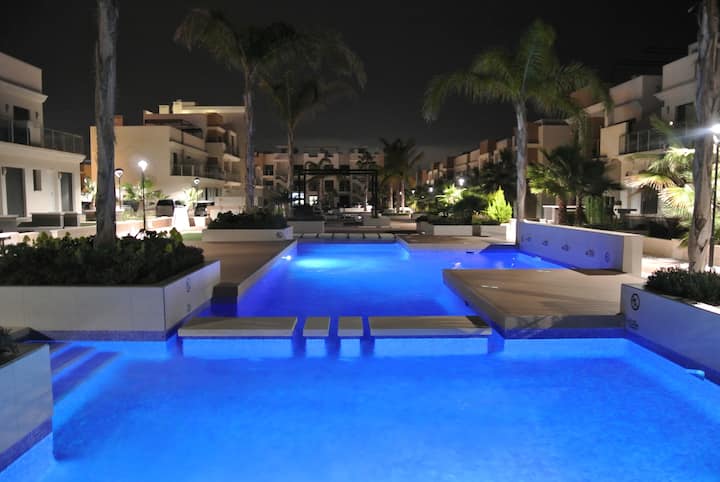 Stylish Townhouse, La Zenia Beach, Great Location - La Zenia