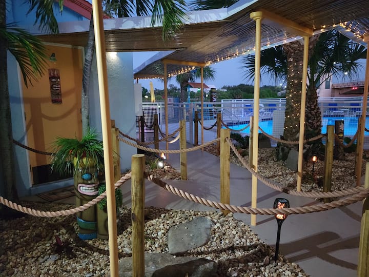 Historic Kon Tiki Inn - Venice, FL