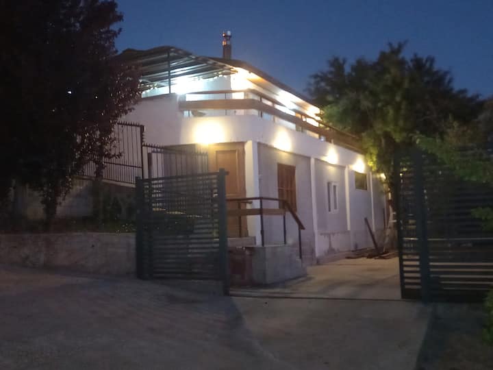 Hermosa Casa, Cómoda, Ambiente Musical Y Terraza - Quilpué