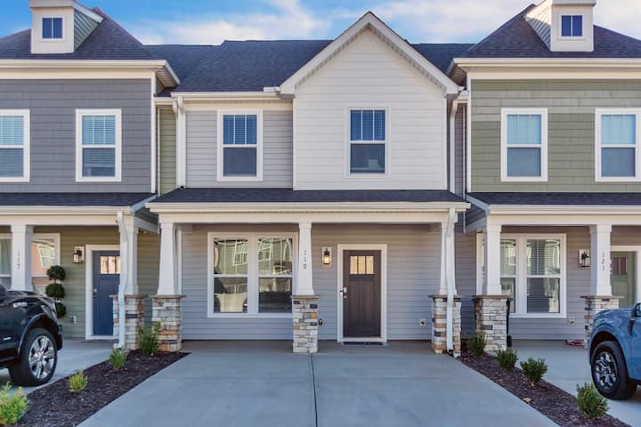 Mountain View Haven~ Greenville Monthly Rental - Travelers Rest, SC