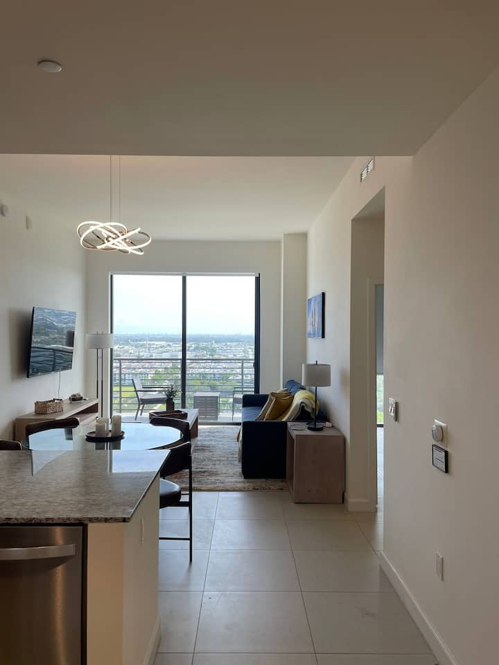 3 Bed 3 Bath Condo At Doral - Doral, FL