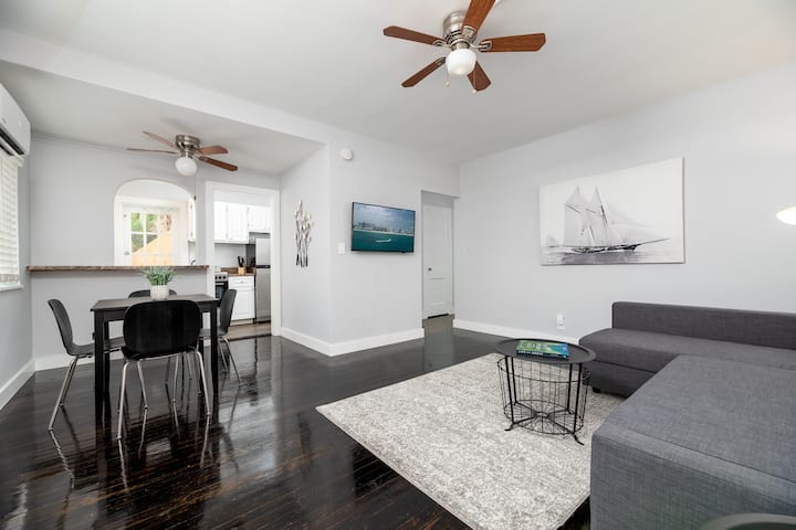 Ocean Breeze Free Parking! Apt 5 - Fort Lauderdale