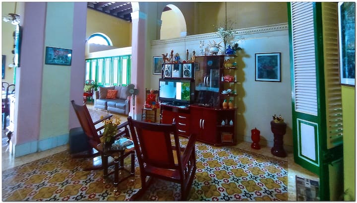 Casa Jorge Y Mercedes, 3 Habitaciones, 6 Camas. - Havana