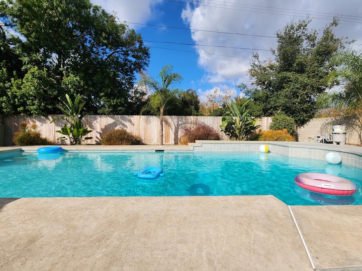 Modern Disney Getaway With Pool - Orange, CA