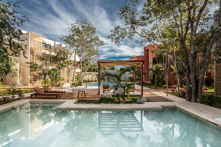 Panacea Condo: 1 Bdr Suite Apt Balcony/pool/gym - Tulum