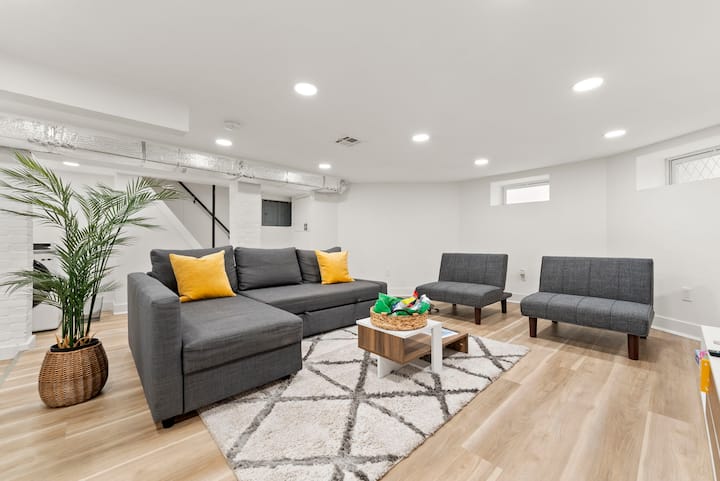 Nyc Access 3br Duplex | Sleeps 10, Free Parking - Paterson, NJ